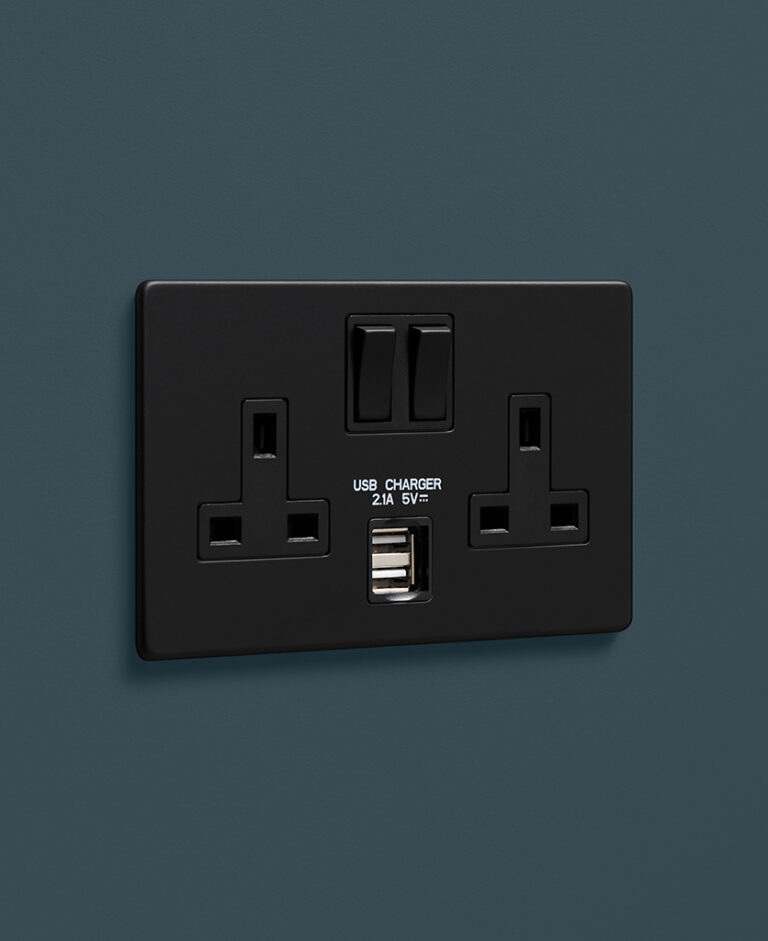 Double Socket with USB black - with Black or White Inserts