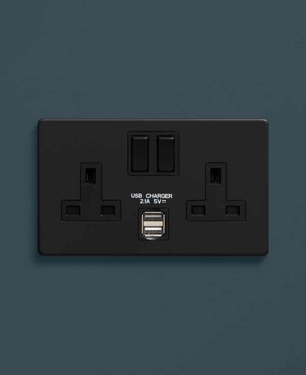 Double Socket with USB black - with Black or White Inserts