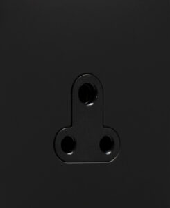 Round 3 Pin Socket 5 Amp Black - Dowsing & Reynolds