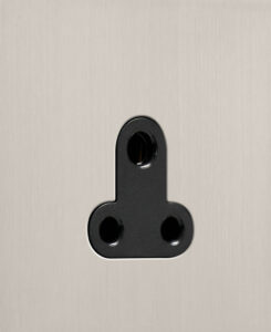 Round 3 Pin Socket 5 Amp Silver with Black or White Insert