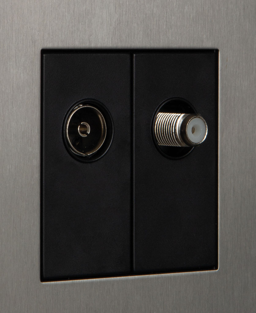 Silver Double Data Port Socket with Black or White Inserts