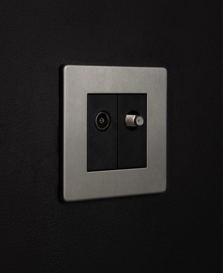 Silver Double Data Port Socket with Black or White Inserts