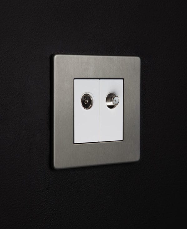 Silver Double Data Port Socket with Black or White Inserts