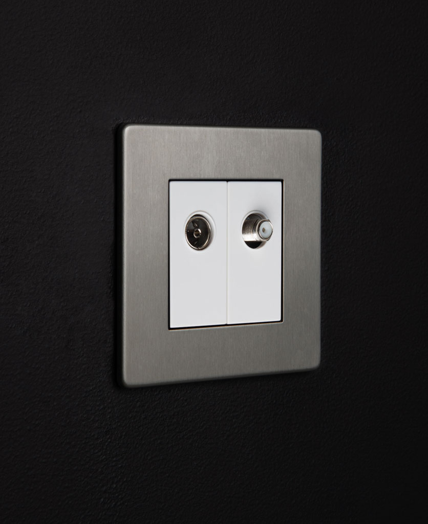 Silver Double Data Port Socket with Black or White Inserts
