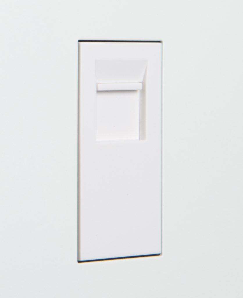 White Single Data Port Socket with Black or White Inserts