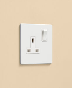 White Single Plug Socket with Black or White Inserts