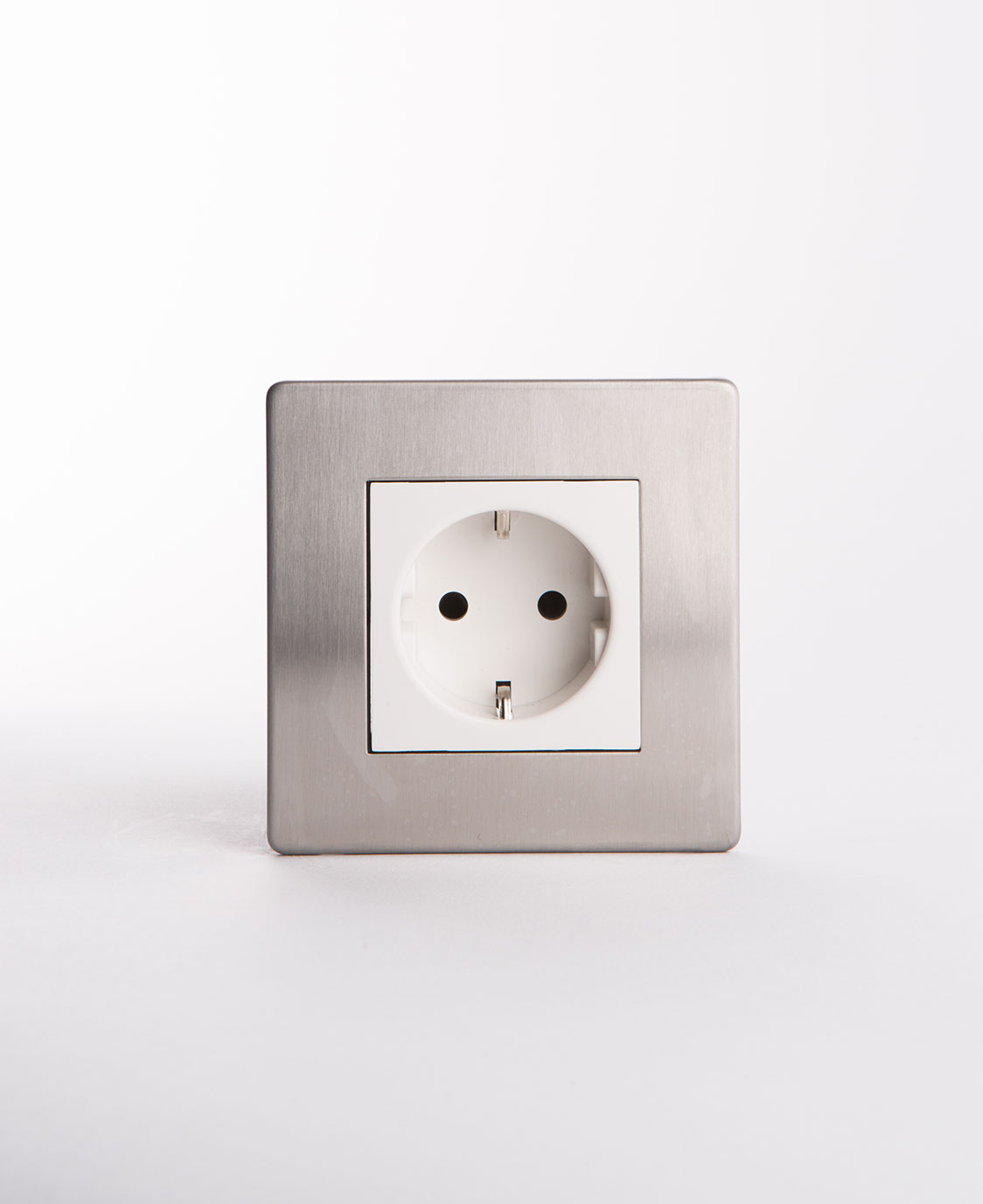 Silver Schuko Single Socket with Black or White Inserts