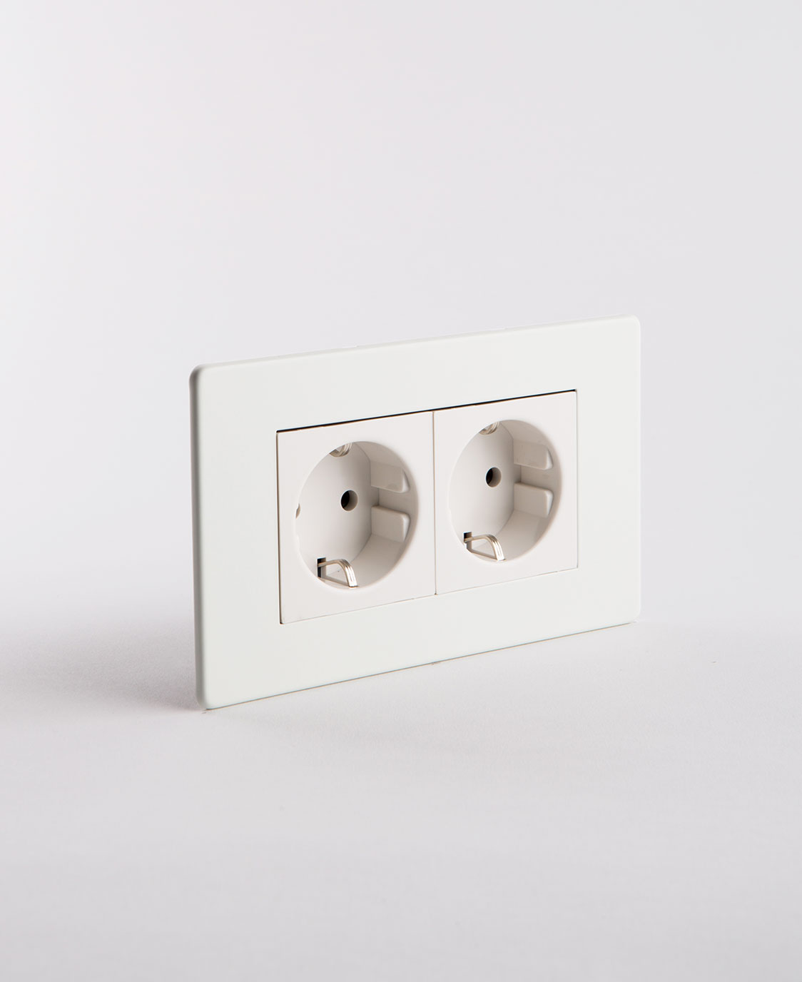 White Double Schuko Socket with Black or White Inserts