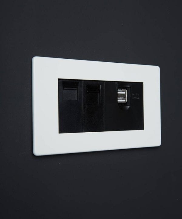 White Double Data Port Socket with Black or White Inserts
