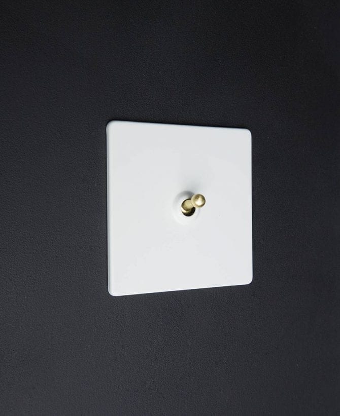 Toggle-Switches White - Single Toggle Light Switch