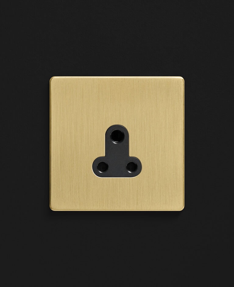 Round 3 Pin Socket 5 Amp Gold with Black or White Insert
