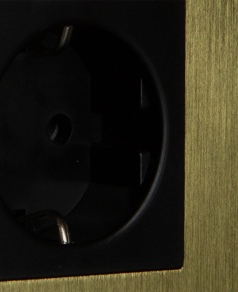 Schuko Sockets | Dowsing & Reynolds