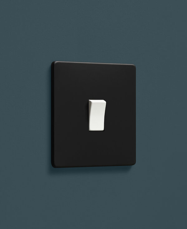 Black Single Rocker Switches | Dowsing & Reynolds