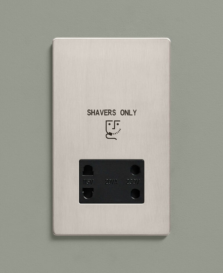 Silver Shaver Socket - With Choice of Black or White Insert
