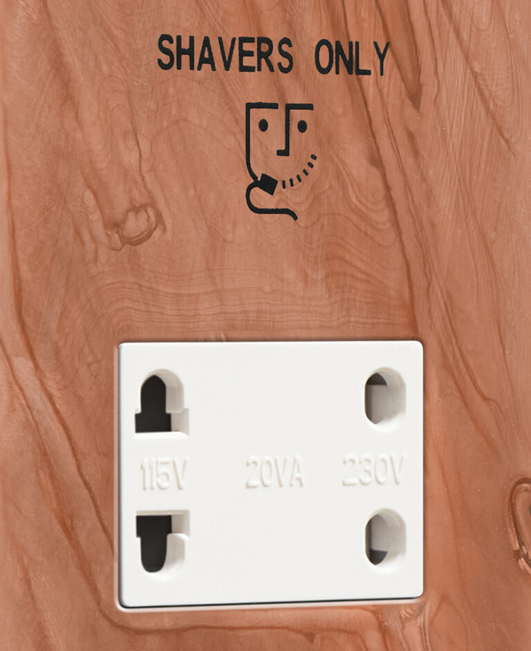 Copper Shaver Socket - With Choice of Black or White Insert