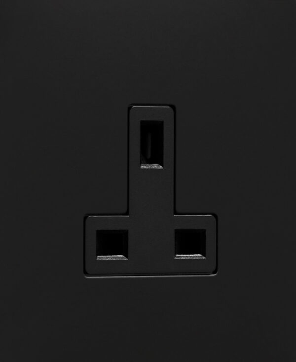 Unswitched Single Socket Black - Always On Plug Socket
