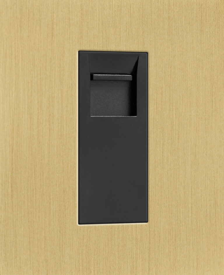 Gold Single Data Port Socket with Black or White Inserts