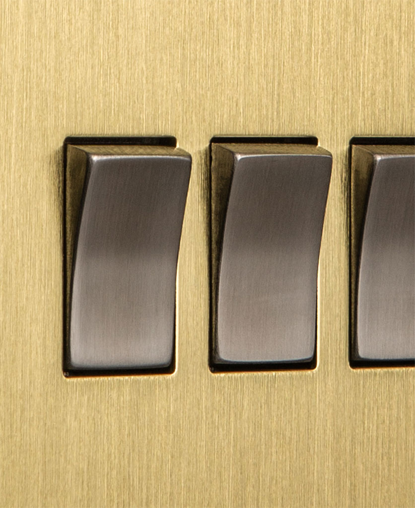 4 Gang Switch Gold - With Choice of 4 Rocker Colours