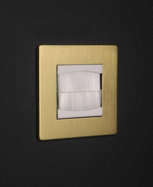 Gold Brush Plate - Single Brush Plate with Black or White Insert