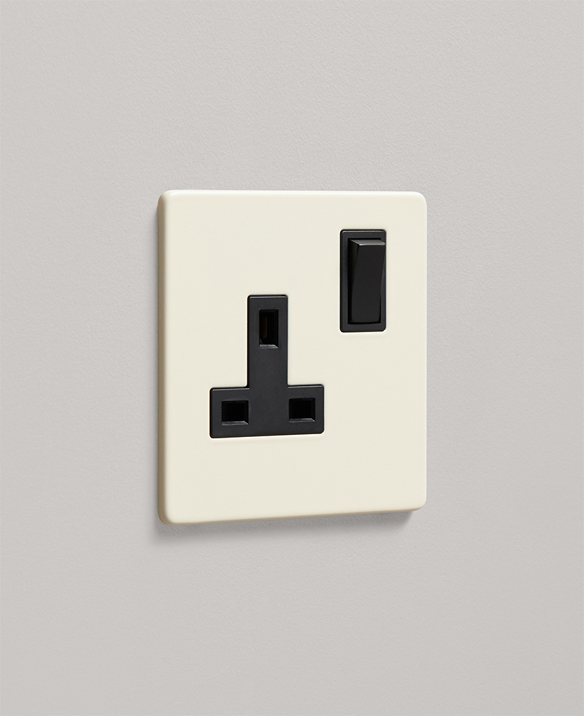 Cream Single Socket | Dowsing & Reynolds