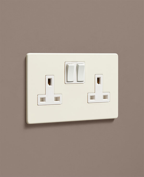 Cream Double Socket | Dowsing & Reynolds