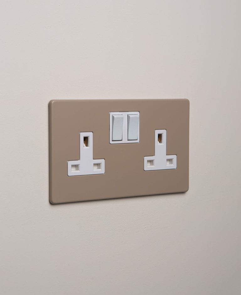 Plug Sockets | Dowsing & Reynolds