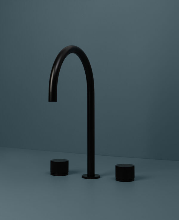 Black Reeded Kitchen Tap | Dowsing & Reynolds