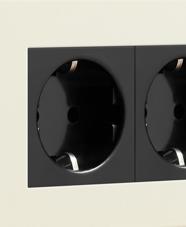 Cream Double Schuko Socket | Dowsing & Reynolds