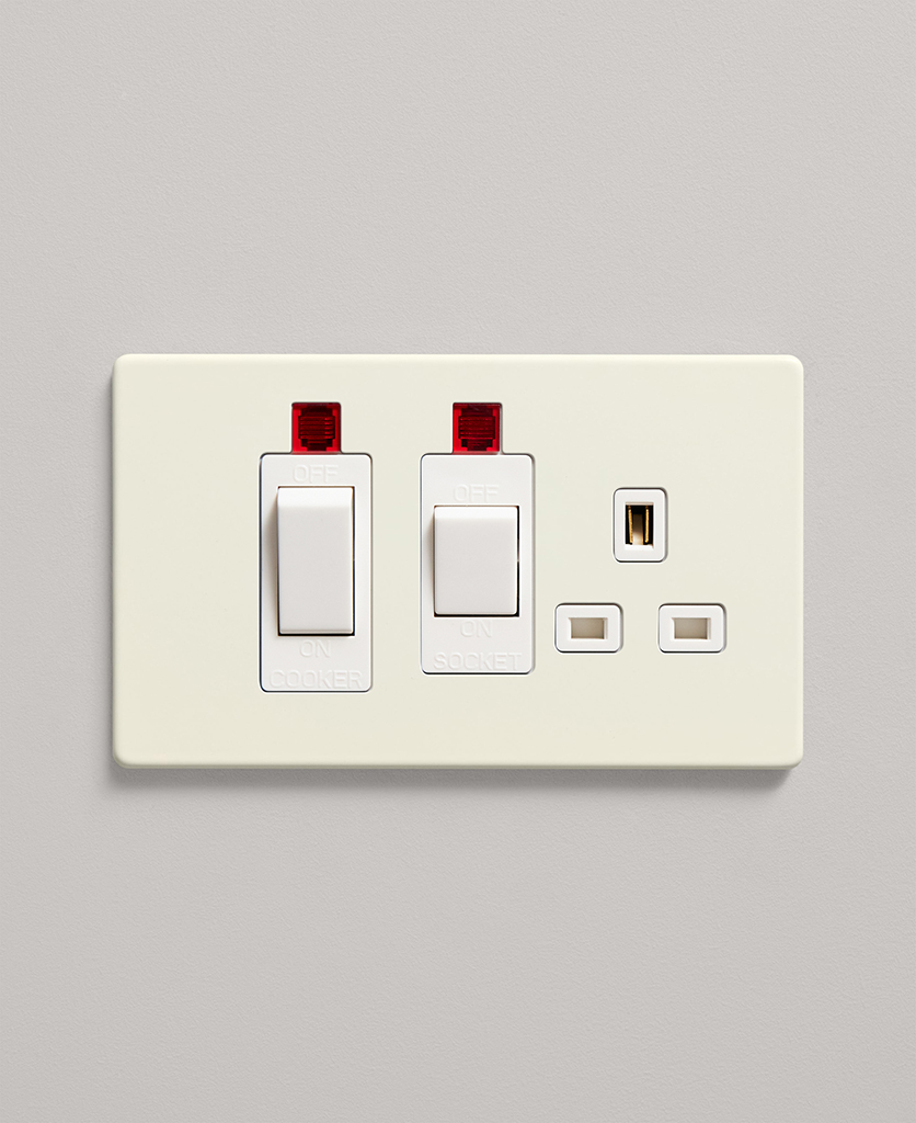 Cream Cooker Switch & Socket | Dowsing & Reynolds