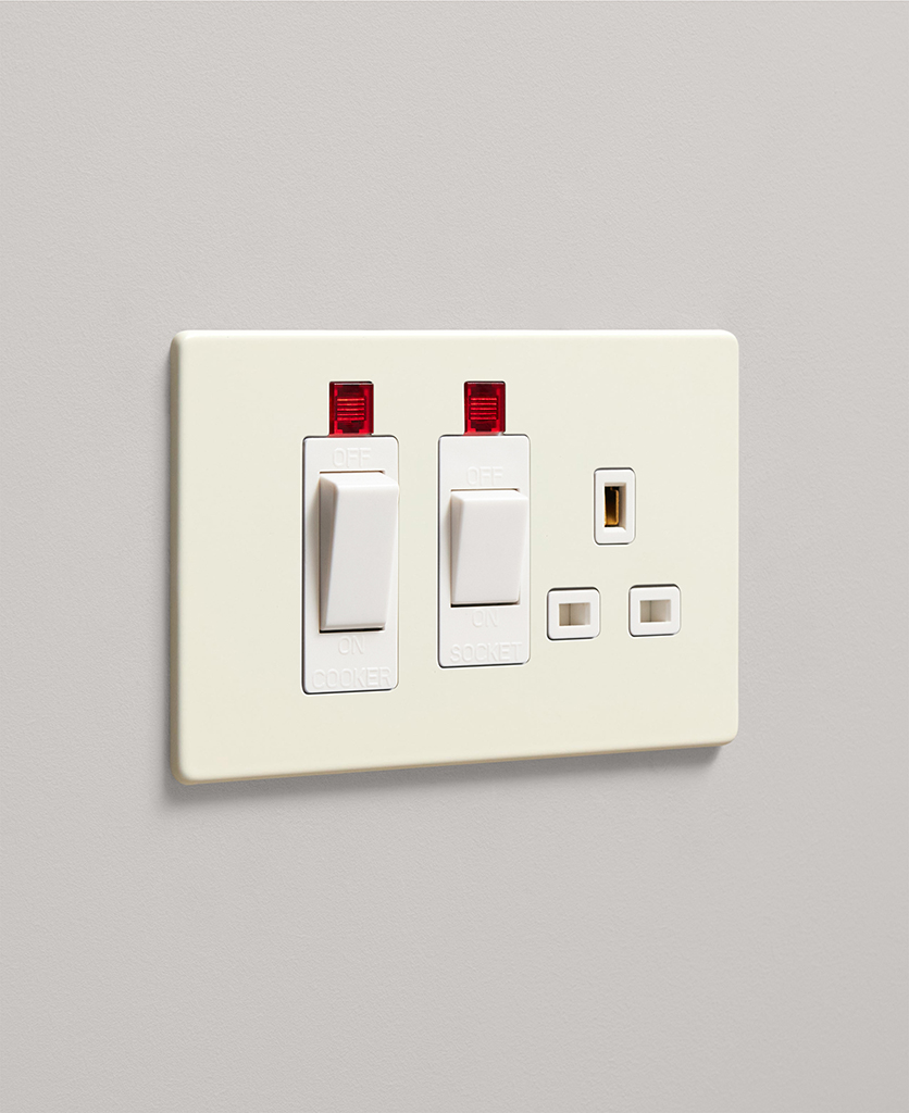 Cream Cooker Switch & Socket | Dowsing & Reynolds