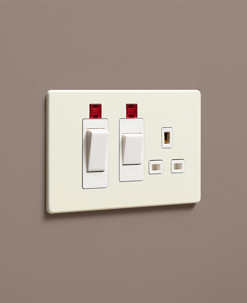Cream Cooker Switch & Socket | Dowsing & Reynolds