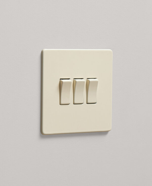 Cream Triple Light Switch | Dowsing & Reynolds