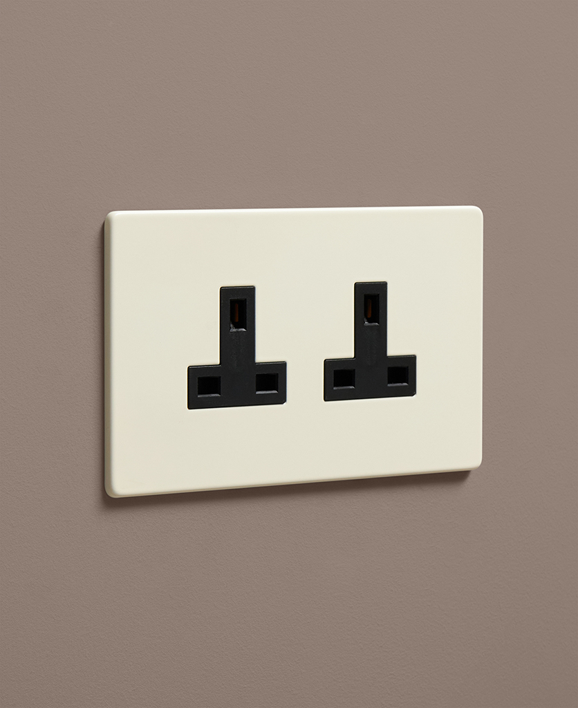 Cream Double Unswitched Socket | Dowsing & Reynolds