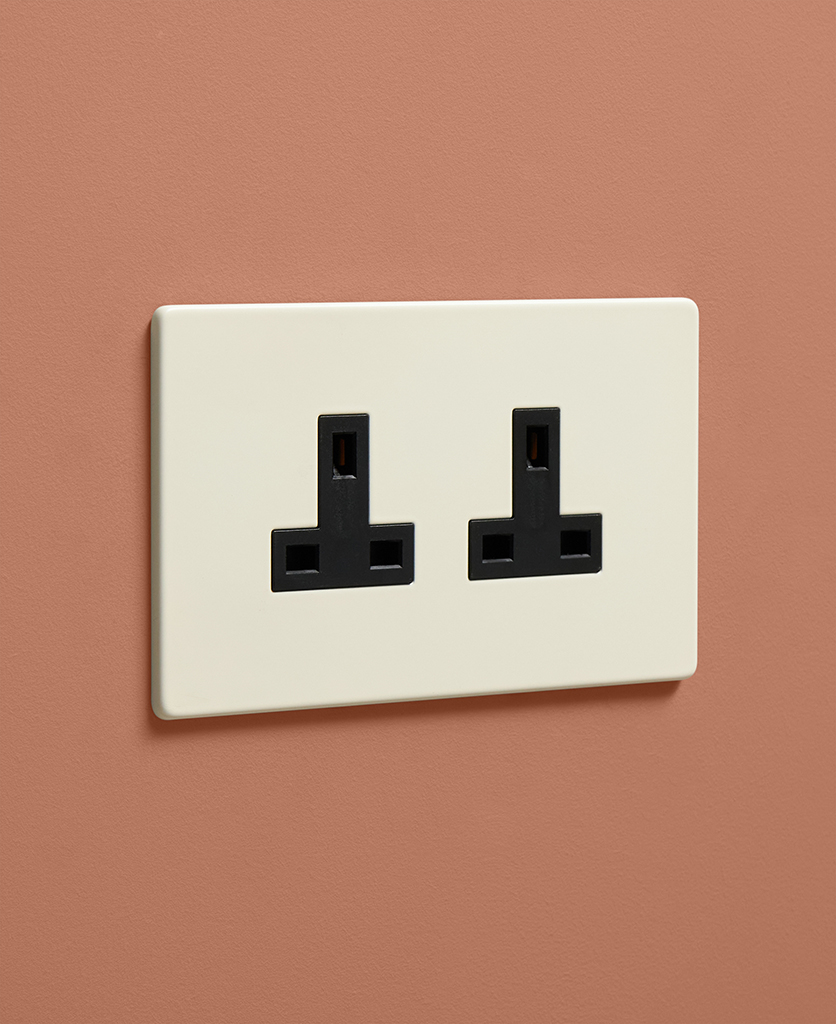 Cream Double Unswitched Socket | Dowsing & Reynolds
