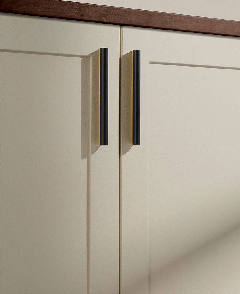 Halcyon Black and Gold Handle | Dowsing & Reynolds